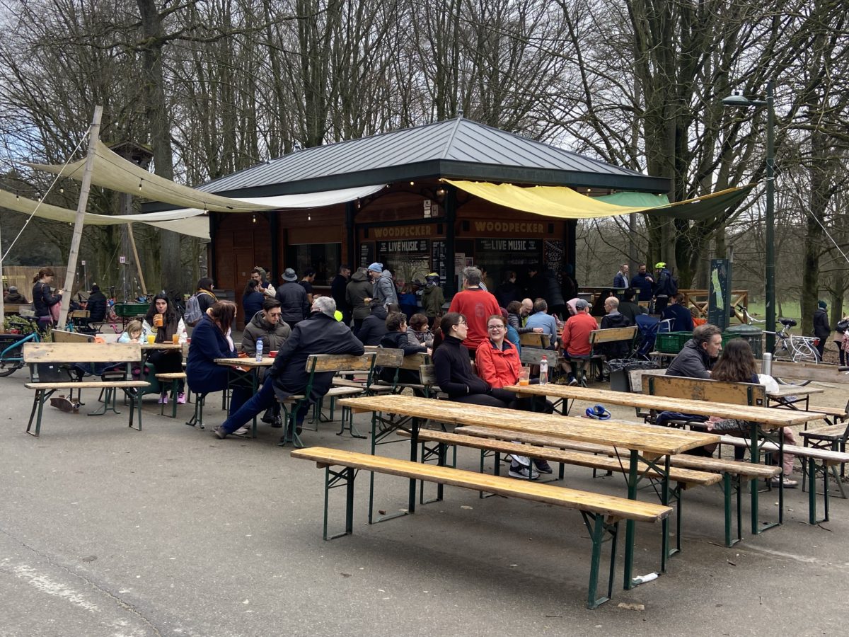 Eating and drinking - Bois de la Cambre - LeBrux